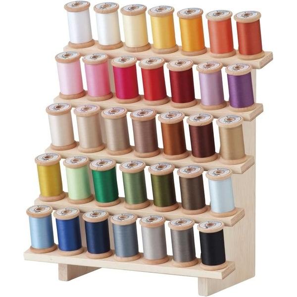 サイズ: ♯60 200m/巻 素材: ポリエステル100% 用途: パッチワーク・キルト 手縫い糸 繊細なピースワークやアップリケが美しく仕上がります。  ピースワーク用の糸「Pice」シリーズ。  手縫い専用の右よりの糸。  アンティー...