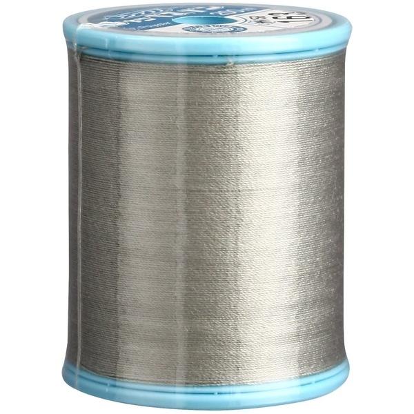 サイズ: ♯60 200m/巻 素材: ポリエステル100% 用途: 普通地用 使用ミシン針: 9〜14号 最もポピュラーな家庭用ミシン糸のシリーズです。  そのなかコットン、ウール、合せん、どんな生地にもなじみやすいのが特徴です。  なめ...