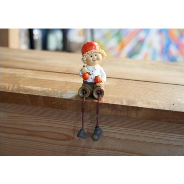 可愛いオーナメントです。 玄関やお庭、植物と一緒にお楽しみください オーナメント ガーデンオーナメント 置物 雑貨 人形 玄関 庭 ガーデンオブジェ  【サイズ】 4.5×4.5×H8.5cm 【入数】 1個 68