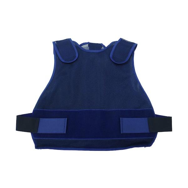 (特長) ●全面にナイフ、包丁など刃物からの攻撃を防ぐ防刃防護板を装備した防刃ベストです。 ●防刃防護板はNIJレベル1(25ジュール対応)となっているので安心して着用頂けます。 ●(人の出せる切創能力は25ジュールを下回るとされています)...