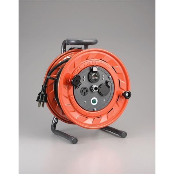 ■特徴 複数の機器を同時に使用できるので作業効率がアップします。 油やホコリの侵入を防ぐコンセントキャップ付です。  ■用途 工場内、屋内の建築現場で使用する動力機器、三相200V電動工具など電源から離れた場所での使用時に最適  ■仕様 三...