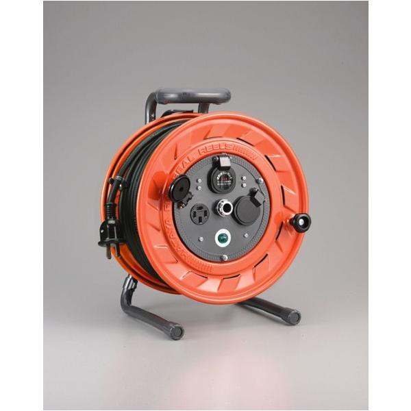 ■特徴 複数の機器を同時に使用できるので作業効率がアップします。 油やホコリの侵入を防ぐコンセントキャップ付です。  ■仕様 三相200V コンセント1個のみ逆配線仕様 アース付 電工ドラム延長コード  【入数】 1点 AP302ML