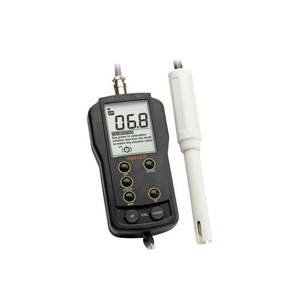 ●電極は丈夫で汚染されにくい構造で、長持ちします。 ●スイッチを切換えるだけでpHや導電率を簡単に測定できます。 ●日常防水機能付ですので、現場での多項目の測定に最適です。 ●測定範囲/pH:0.0〜 14.0 ●測定範囲/EC:0.00〜...