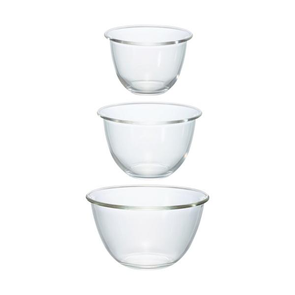 耐熱ガラス製のボウルの3個セット。 混ぜやすく周りを汚しにくい深型形状。 食器洗い乾燥機使用可。 サービングボウルとして使ってもOKなデザイン。 高い耐熱性と耐薬品性を誇る耐熱ガラス「HARIO Glass」を使用。 日本製。 電子レンジ・...