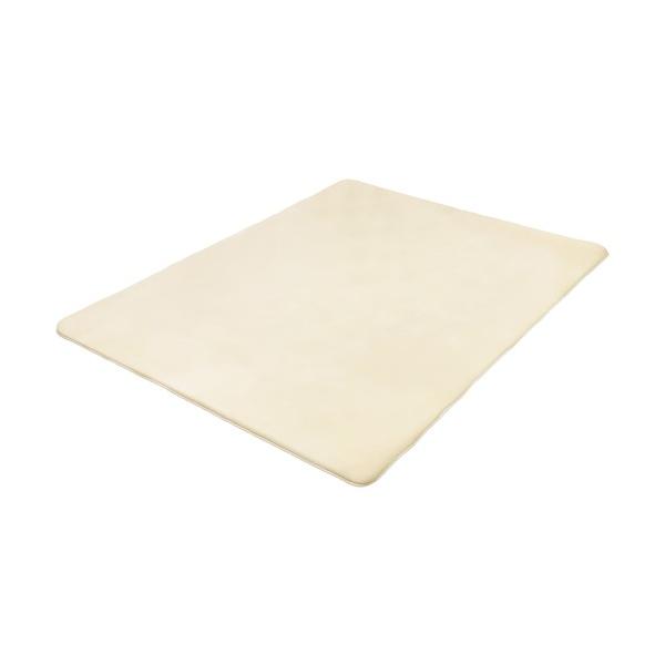 ■特徴 低反発ウレタンを使用した2層構造で床つきを感じさせないボリュームのあるラグです。 上層の低反発ウレタンがじんわり沈み込み、下層の普通ウレタンが程よい反発性で支える絶妙なもっちり触感です。 ラビットファーのような、ふわっとなめらかな肌...