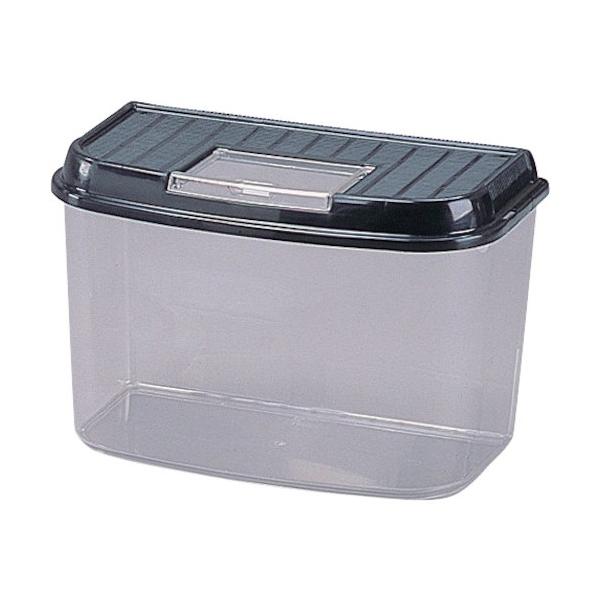 ■特徴 昆虫の飼育に便利な飼育ケースです。 側面からでも中の様子が観察しやすいワイドな曲面フォルム設計です。 フタにはエアポンプのチューブを通せる穴が付いているので、ザリガニやめだかなどの水生生物の飼育もできます。 透明窓が大きく、日常のお...