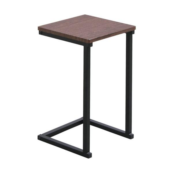 ■特徴 シンプルなデザインのサイドテーブルです。 ソファやデスクなどの傍らでお使い頂けます。 小物やよく使用するものを手の届くところへ置くことができます。 脚がコの字デザインで、ソファ下の隙間などに差し込めるのでぴったりフィットします。 植...