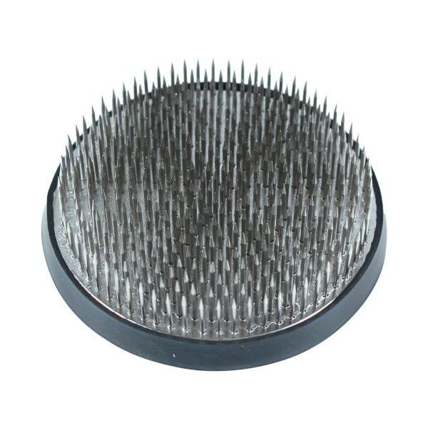 【特長】 ●生け花に変色・汚れに強いステンレス針使用。 【用途】 生け花用剣山。 【注意】 ご使用上の注意をご使用前に必ずお読みください。 【仕様】 ・サイズ:71×97×97mm ・質量:700g ・材質:「針」 ステンレス（SUS304...