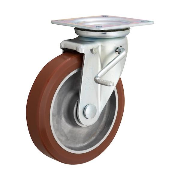 ■特徴 耐久性、耐摩耗性に優れています。 取り回しがスムーズで、手押しでも重量物を楽に運搬できます。 ゴム車輪に比べ、重荷重の使用に適します。 牽引台車用キャスターです。 ■用途 連結して走行する牽引台車に最適です。 ■仕様 自在式(ストッ...