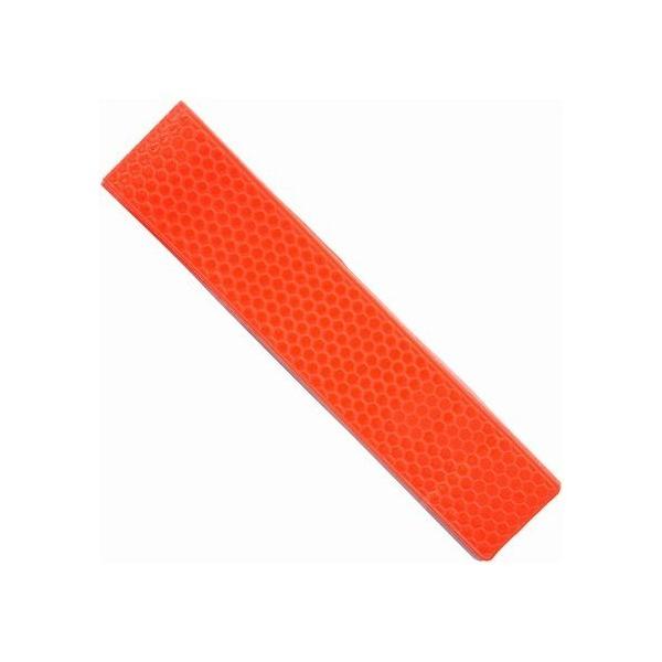 門柱、フェンスなど危険標示に。 自転車、ベビーカー、三輪車、ランドセル、傘、ヘルメット等の昼夜間の安全目印に。 電動工具、ツールケース、腰ベルト、園芸用品などのオリジナル目印や、暗所での紛失時発見目印に。 蛍光色で昼間でもよく目立ちます。ま...