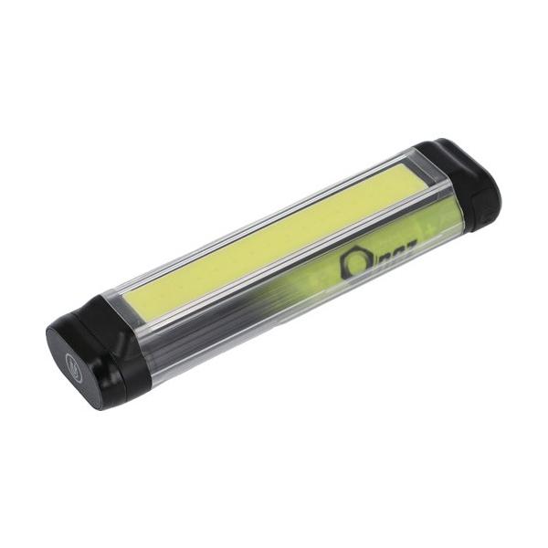 COB LEDを搭載した乾電池式小型ワークライトです。 底面マグネット付きで固定することにより両手を自由に使えます。 暗所での手元作業などに。 電源:単3形乾電池4本(エネループ・充電式エボルタ使用可)付属 点灯時間:7時間(強)/20時間...