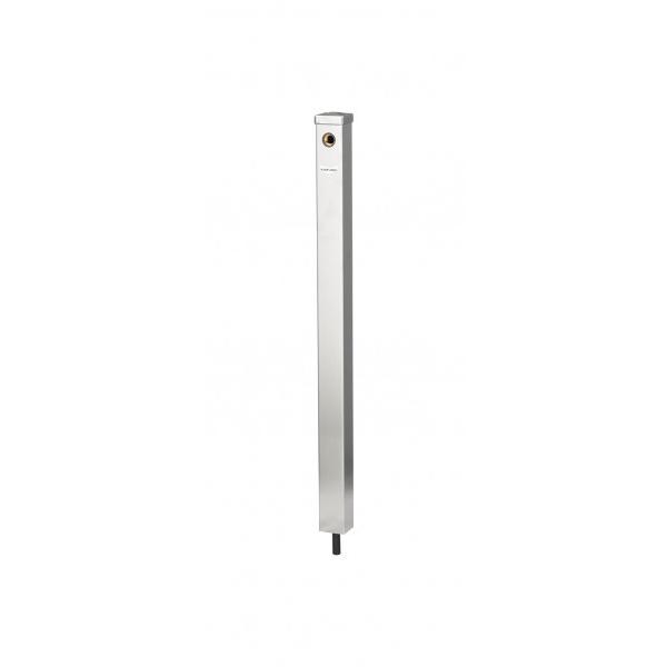 下給水 立水栓 ガーデン 角型 使用温度:1〜40℃ 取付ネジ:呼13(Rp1/2) シンプルなデザインのステンレス水栓柱(高さ900ミリ・対辺60ミリ)です。 ヘアライン仕上げで、光沢のないツヤ消しの表面が落ち着いた雰囲気を演出します。 ...