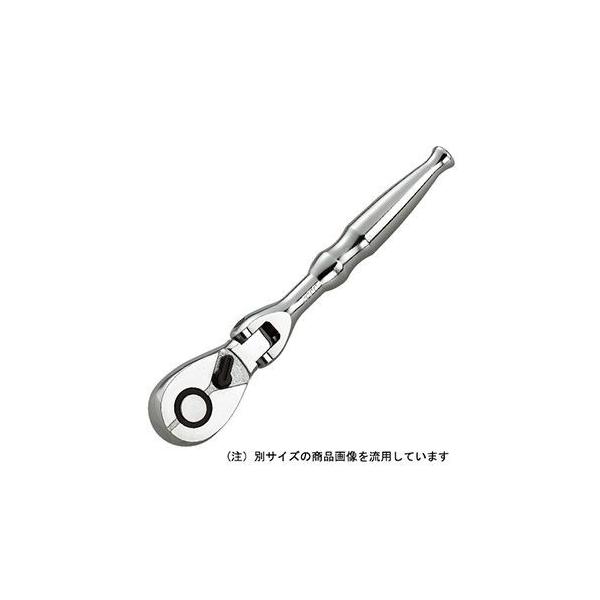 ●障害物のある奥まった場所での作業に効果的なフレックスタイプです。 ●ソケットなどと組合せて、ボルトの締め緩めができるハンドル。 ●ヘッド部に一体式クロウを採用する事で厚さを従来比20パーセント減のコンパクト化しています。 ●36枚ギアを採...