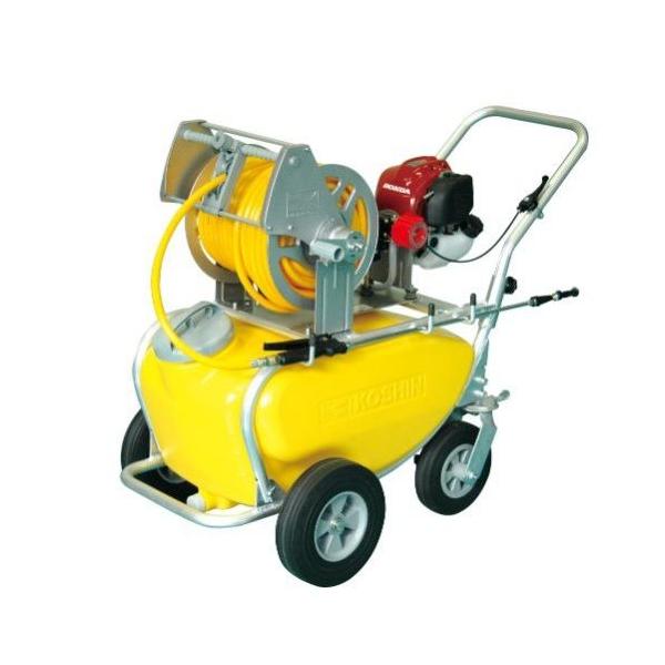 【特長】 ●25Lタンク・キャリー付で持ち運びが簡単です。 ●直射で4m以上飛び、高い木の消毒もOKです。 ●タンクもホースも一体で片付けも楽です。 ●公園施設の消毒。 ●庭園の木々の消毒に。  4サイクルホンダエンジン ツインピストン式 ...