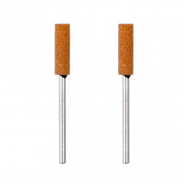 ■用途 鉄、アルミ、真鍮などの研削、研磨に。   【サイズ】 形状:棒型φ5.1mm×17mmシャフト径:φ2.35mm 【入数】 2本 26660