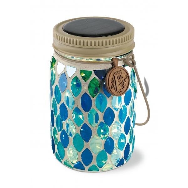 ●置くだけでお庭が変わるステンドグラスみたいな灯り。 ●素材:ポリプロピレン・ガラス・石膏・スチール・ラバー ●全体サイズ:80φ・140H(取手含まず) ●ライト本体の仕様:使用環境 : 屋外LED数 : 30 LED 色 : 電球色 防...