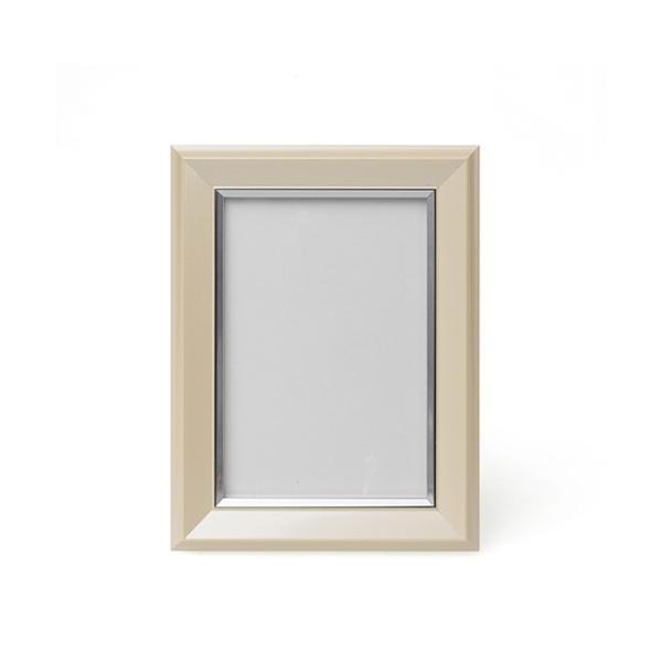 ■特徴 樹脂製フレームで軽量です。    【重量】 150G 【入数】 1個 【原産国】 日本製 1399440PSJIRLCRM