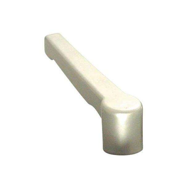 ■特徴 位置決め固定をする時に使用をするレバーです。 丸シャフトおよび角シャフトへ直接取り付けて使用をするタイプです。 ■仕様 レバー長さ(R):65、(L)(H9):8、ねじ深さ(T):16、寸法l:5.5、寸法l1:2.8 寸法d:18...