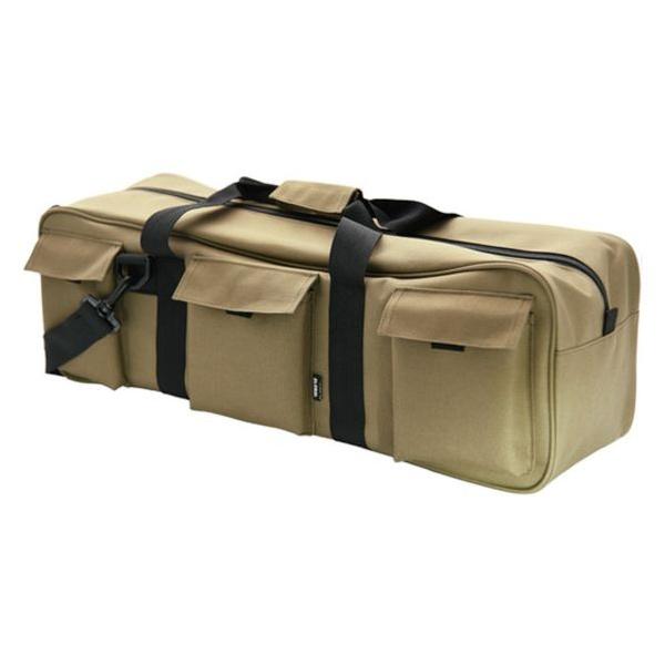 【特長】 充電マルノコやグラインダーなどを収納するのにピッタリなサイズ感。  取り外しが可能で、持ち運びに便利なショルダーストラップ付き。  バッグの内側と外側に備品などをしまうのに便利な収納ポケットを多数搭載。  ファスナーの引手に暗闇で...