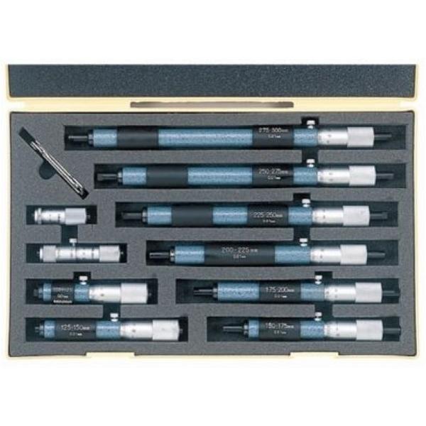 ●測定範囲(mm):50〜300  ●セット内容:25mmとび10個  ●標準タイプの棒形内側マイクロメータです測定面は超硬合金チップ付です基点調整が必要です基点調整のための基準ゲージとして、セットリング(呼び寸法300mm以下)、セラ内側...