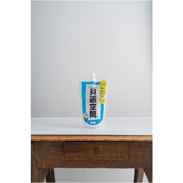 かき殻の白色は、日本画や歌舞伎など伝統芸能の舞台絵の基礎地に顔料として使用されています。 最高級の白色で落ち着きのある柔らかな空間を演出します。 また、ホルムアルデヒド等の有害物質を無害化し、調湿性など機能性にも優れており、お部屋を心地よく...