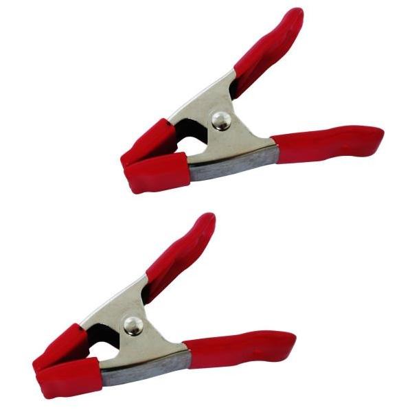 ■特徴 ●ワンタッチではさめるスプリング式クランプです。 ●品物を傷めない先端樹脂コーティングです。  ■仕様 ●全長（mm）：100 ●最大口開（mm）：30 ●口の深さ（mm）：35    【入数】 1点 CL100S2