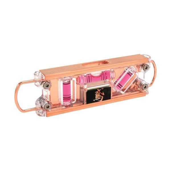 ■特長 化学の力と匠の技で金属を「化匠」する「スワオメッキ」と水平器メーカー「エビス」とのコラボ商品です。  当社比3倍の超強力磁石で、鉄骨工事に便利です。  落下防止コード対応シャックルとカラビナ対応の大型シャックルでカラビナへの接続、取...