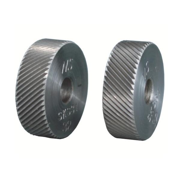 ●耐摩耗性とじん性に優れています。 ●旋盤加工。 ●アヤ目加工。 ●滑り止め加工。 ●目:中目 ●ピッチ(mm):1.00 ●モジュール(mm):0.32 ●外径(mm):19.2 ●穴径(mm):4.76 ●幅(mm):6.35 ●適合ホ...