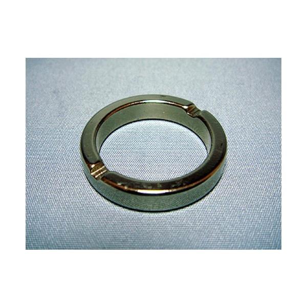 ●形状:リング型  ●サイズ（mm）:外径26×内径20×厚み4.7  ●材質:N-40  ●表面処理:Niメッキ+片面溝付  ●着磁パターン:両面8極着磁  ●ネオジム・鉄・ボロンを主成分とした成形焼結品です。   ●非常に優れた磁気エネ...