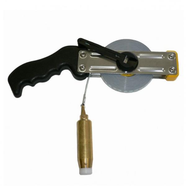 【特長】 ●船底への負担を軽減する緩衝材付き分銅で衝撃を90％軽減 【仕様】 ●分銅重量:直結式350g ●分銅材質:真鍮製 ●分銅緩衝材:POM(アセタール樹脂) ●分銅特性:耐摩耗、耐熱性、耐薬品性 ●テープ巾(mm):13 ●テープ種...