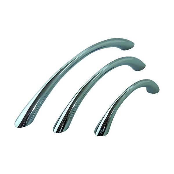 ■特徴 デザインに優れた握りやすいハンドルです。  ■用途 産業機械、キャビネット用。  ■付属品 取付ビス：M4×25mm 2本  ■材質 亜鉛ダイカスト 表面処理:クロームメッキ仕上げ ●全長(mm):78 ●全高(mm):23 ●ねじ...