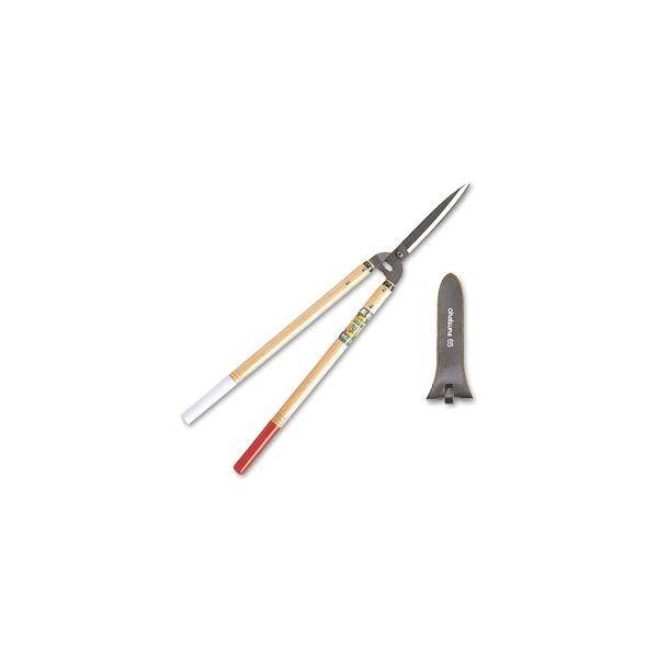 ●刈り込みに便利。 ●最高級の鋼材と焼入れ技術によって生まれた刃は、切れ味も最高です。 ●サイズ:全長780mm ●重量:1050g ●刃長:195mm 刈込はさみ 刈込ハサミ 刈り込み鋏 刈り込みばさみ 刈り込みバサミ  【サイズ】 78...