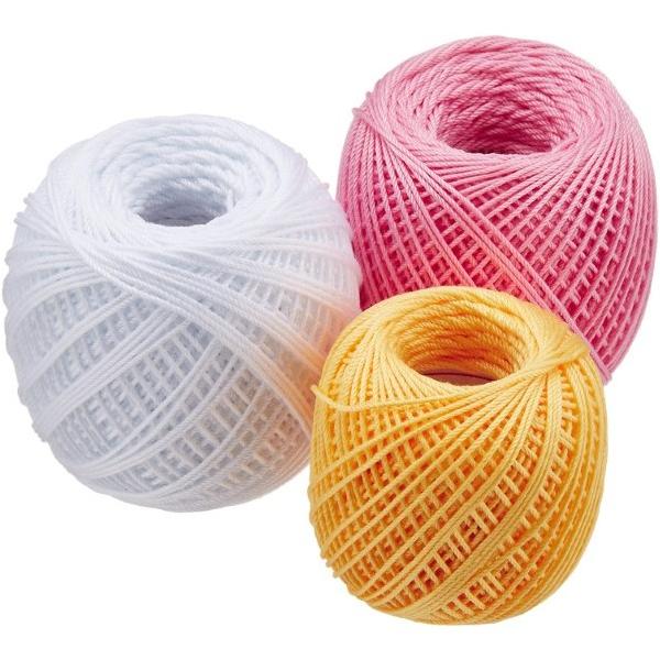 中級者向 キット内容:エミーグランデ、編み方説明書 用意するもの:かぎ針2/0号、とじ針、はさみ (C)Disney 大人かわいいディズニーの世界をエミーグランデで編んでみませんか。  【出来上がりサイズ】マリー約縦12cm×横12cm ク...