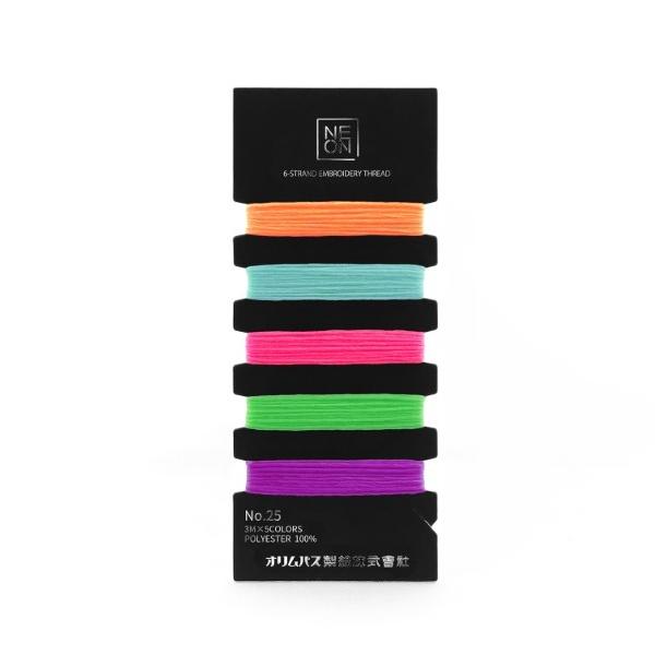 セット内容:NEON 25番 刺しゅう糸 各3m×5色 品質:ポリエステル100％ 適正針:フランス針・クロス針 ネオン感のある圧倒的発色です。  柔らかく糸すべりの良い刺しごこちです。  日本製 カラー:ポップセット内容:NEON 25番...