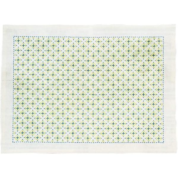 出来上がり寸法:各約縦33cm×横43cm 「一目刺し」とは、刺し子の技法のひとつで、一定の針目で縦、横、斜めと同じ方向を順に刺していく技法です。  コースターやふきんなど、身近なものから刺し子を取り入れて、日々の暮らしに彩りを添えてみませ...