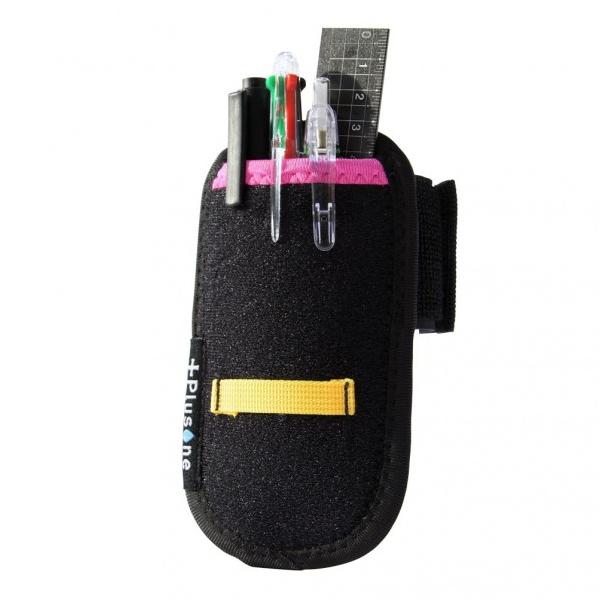 ●トレーナースタイルの軽作業から、ジャケットスタイルの営業マンも着用できるスマート&amp;コンパクトなペンホルダーです。 出荷場など、メモ書きする必要の多い軽作業の際にも活躍します。  【カラー】 ブラック 【入数】 1着 SP62