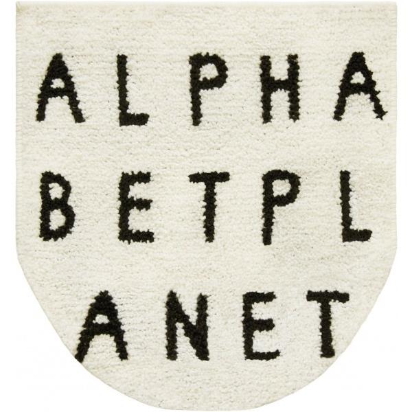 吸着シートと付属のフックでU・O型/洗浄・暖房どの型のも対応可能な兼用フタカバー 洗濯ネットに入れて丸洗いできるから毎日キレイが保てる 表面は柔らかな肌触りでふんわりとした感触を楽しめます シンプルなモノトーンデザインのため、今流行りの塩系...