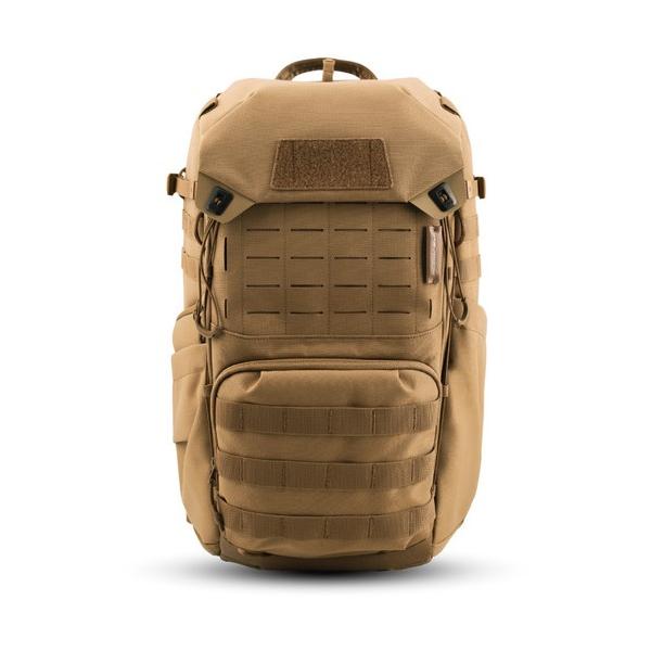 ■特徴 背面の吊り下げ式ベンチレーテッドバックパネルが背中に沿ってフィットし、安定性・安心感・快適な背負い心地を実現します。 厚手パッド入りのワイドショルダーストラップと調整式チェストストラップが肩への負荷を効果的に軽減します。 背面パネル...