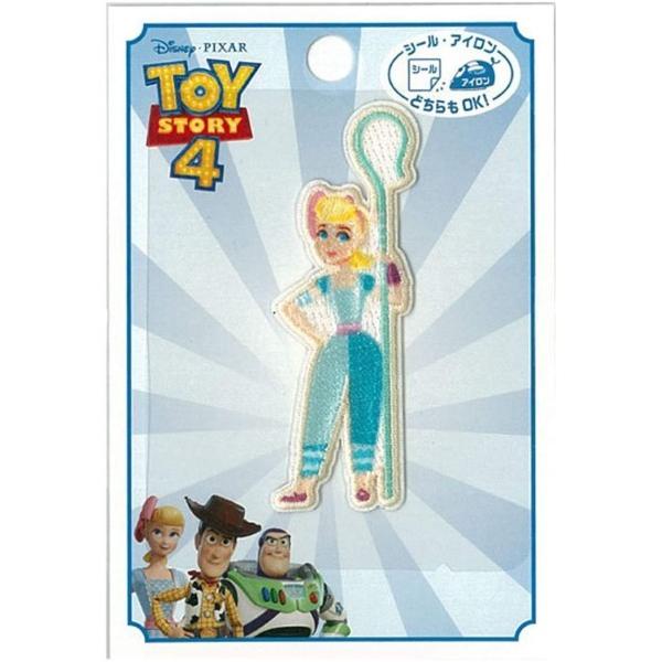 大人気のディズニーキャラクター「トイストーリー」のワッペンです。  アイロン・シールどちらもOK! いろいろ使えるワッペンです 全面に刺しゅうを施したベースに プリントをする製法で作りましたので  複雑な色合いが表現されたワッペンです ◇ア...