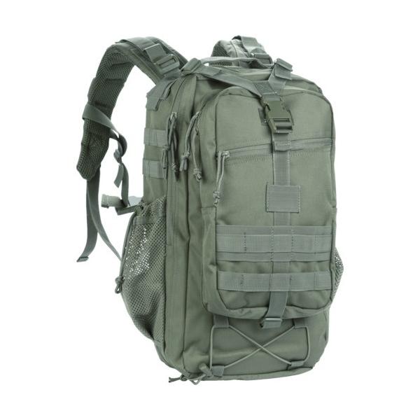 ■特徴 軽量かつコンパクトなデザインのバックパックです。 MOLLEシステムが前面と側面についており、別売りのポーチなどを取り付け可能です。 両サイドにボトルホルダーが付いています。  ■仕様 圧縮用ストラップ付(Y字)  ■材質 600デ...