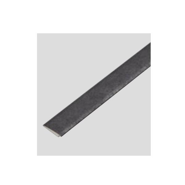 フロアタイル（2.5mm厚）にお使いいただける見切材があります。 基 材:ABS 樹脂 裏面の両面テープで仮止めし、ベンリダイン瞬間（BB-546）で接着してください。 写真と現品のイメージが異なる場合があります。 タイルと各部材は色が異な...