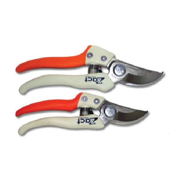 手になじむ刃とグリップの自然なバランス感覚。  全長:210mm   【入数】 1個