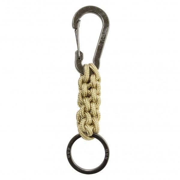 【商品説明】 伝統ある京都の老舗ロープメーカーで製造したパラコードを使用しておりますので、発色がよく、耐久力にも優れております。 【用途】 普段はアクセサリーとして使用し、緊急時はロープを解いて、止血、荷締め、物干しロープなどの使用が可能で...