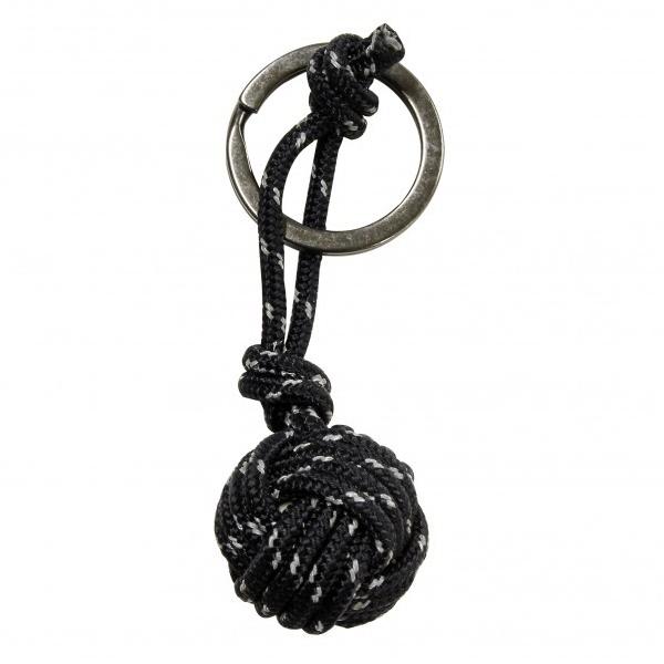 【商品説明】 伝統ある京都の老舗ロープメーカーで製造したパラコードを使用しておりますので、発色がよく、耐久力にも優れております。 【用途】 普段はアクセサリーとして使用し、緊急時はロープを解いて、止血、荷締め、物干しロープなどの使用が可能で...