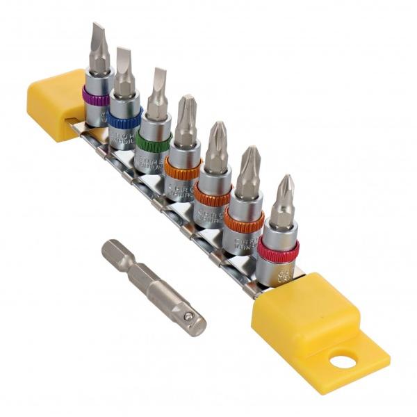 機能性とデザイン性を極めた充実の入組み。 ネジ締めやゆるめ作業に対応 セット内容 ＋1/＋2/＋2/＋3/-4/-5/-6 アダプター付 ドライバ、ネジ回し  【入数】 1点 THD1