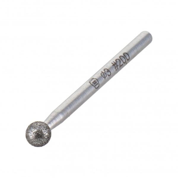 頭部形状 丸型 頭部直径 5mm 頭部長さ 5mm 軸径 3mm 粒度 #200 クロームメッキを施し、従来のニッケルメッキに比べダイヤモンド粒の保持力と剛性を高め、高速回転に耐えうる性能の向上をはかりました。 精密研削からバリ取り、彫刻ま...
