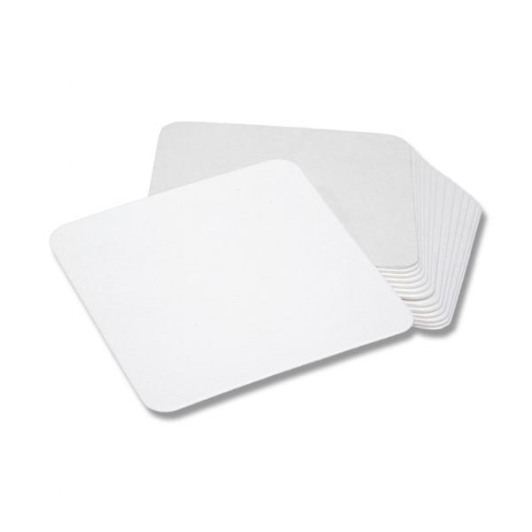 角型 厚さ0.5mmの紙製コースターです。 飲食店 イベントに幅広く活用できます。   【サイズ】 9cm×9cm×0.5mm 【カラー】 白 【入数】 200枚 004520007