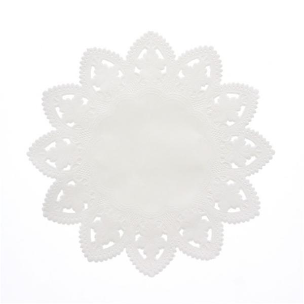 紙をレース模様に切り抜いたレースペーパーです。 ケーキやお菓子、サンドイッチなどをのせたり、敷き紙として使うと手軽に高級感がアップできます。   【サイズ】 228×228mm 【カラー】 白 【入数】 100枚 004716009