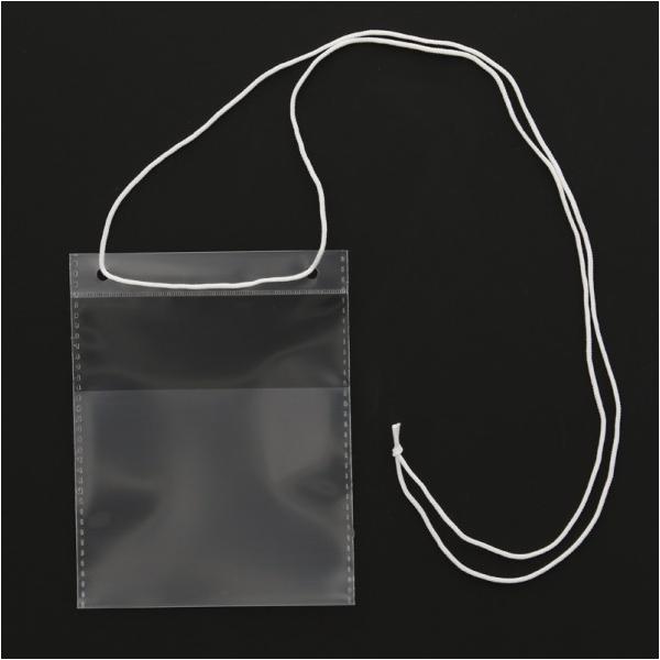 イベントサイズの吊り下げ名札。 名刺サイズより大きいので、「GUEST」や「STAFF」のどの表示も見やすくなります。 PP素材で、使いきり用や、大量使用におススメです。 セミナーや講演会、各種イベント、行事などにおすすめです。 紐の長さは...