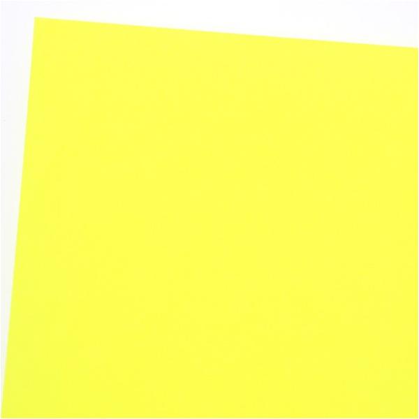 ■商品説明 やわらかく滑らかな質感のペーパーで、インナーラッピングや衣類・雑貨の保護など様々な用途にご利用いただけます。   ●入数:50枚 ■材質 薄葉紙20g ■サイズ 788×545mm ■規格 半才 50枚 ■柄 A07 イエロー ...